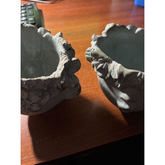 Mayrich | Other | Set Of 2 Pucker Up Concrete Head Kissing Face Mini ...